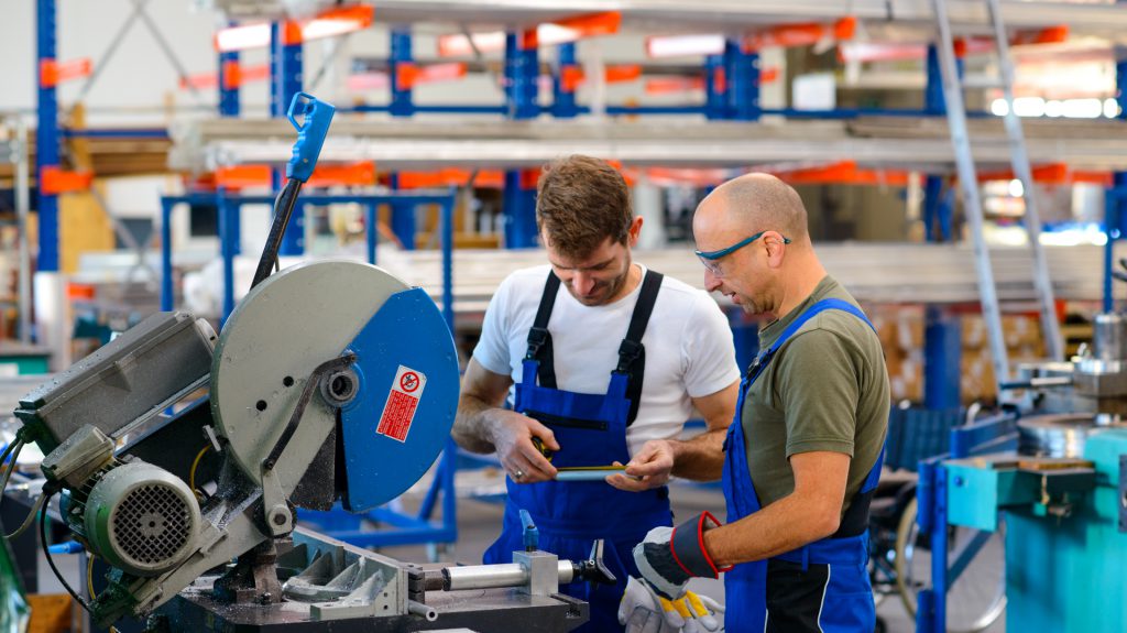 Downloads - Latham International